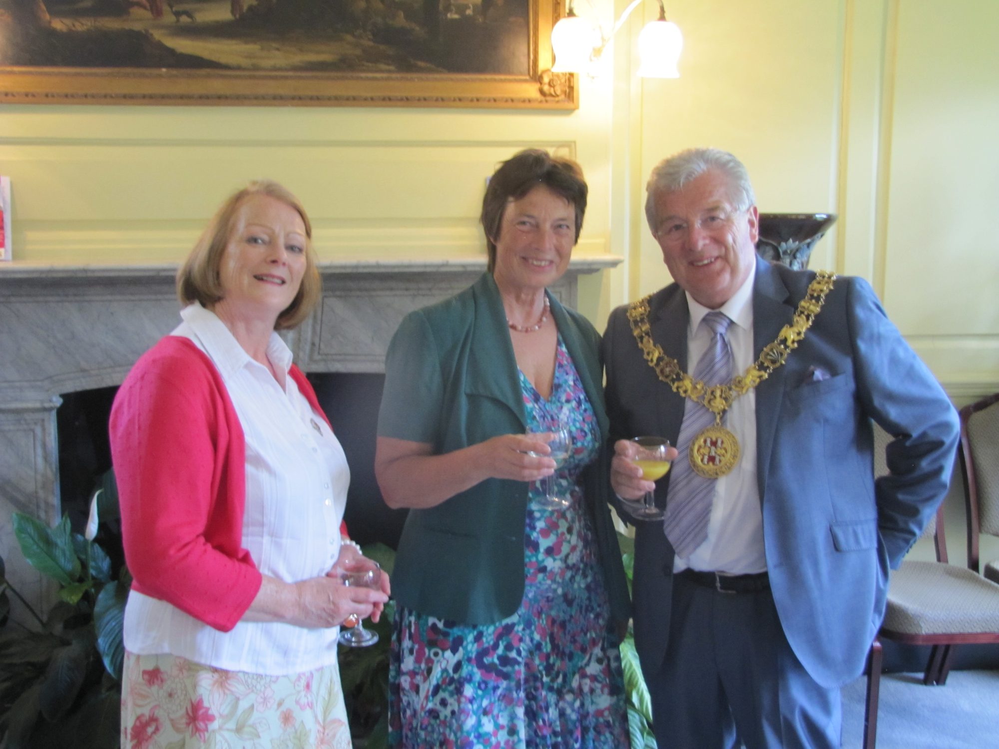 Helen with the Mayor and Mayoress – The Olive Branch